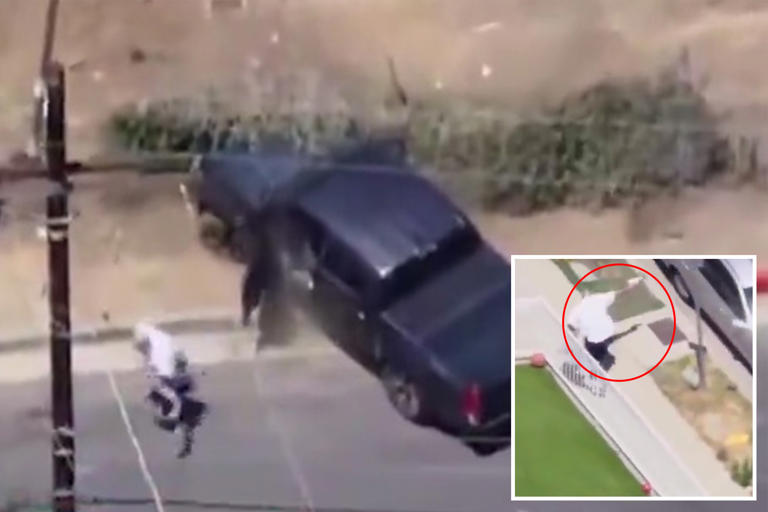 Wild West moment maniac fires on LAPD cops after high-speed police ...