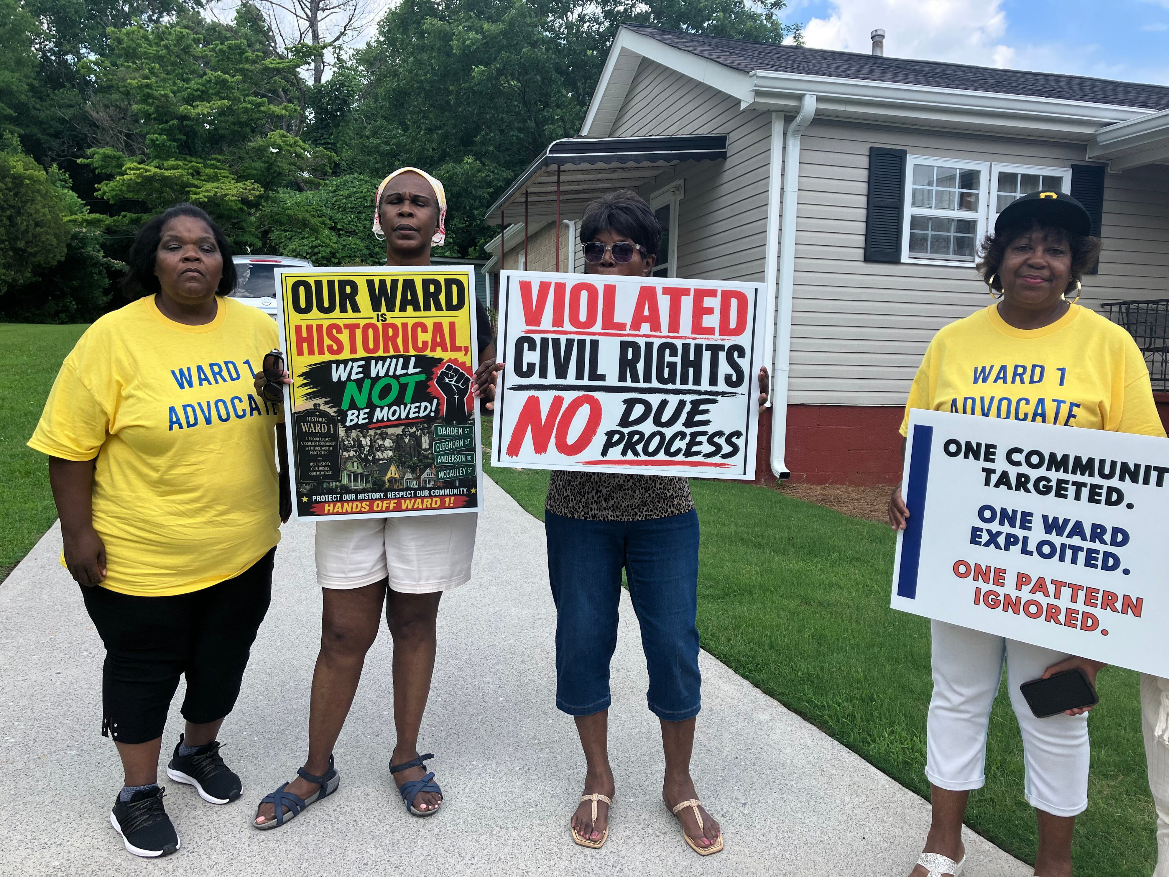 Villa Rica residents protest city’s eminent domain plan for parkway project