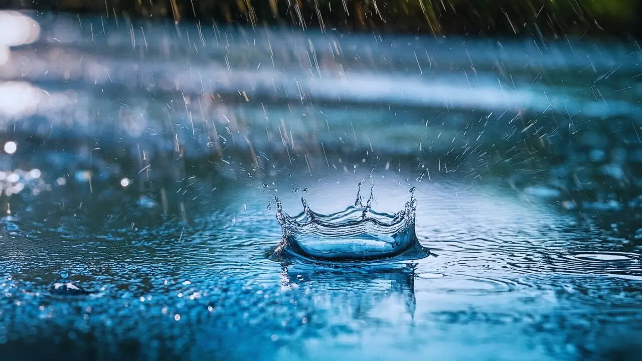 Travellers warned of heavy rain, storms and heatwaves across popular ...