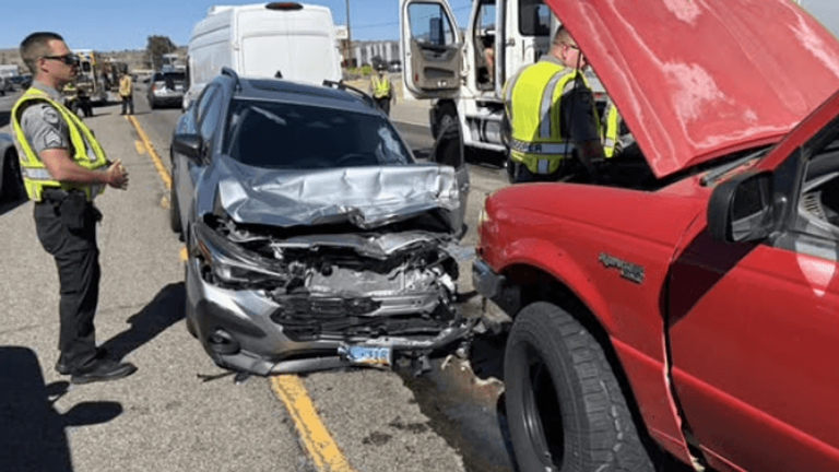 Crash involving six vehicles snarls Carson City traffic; one taken to ...