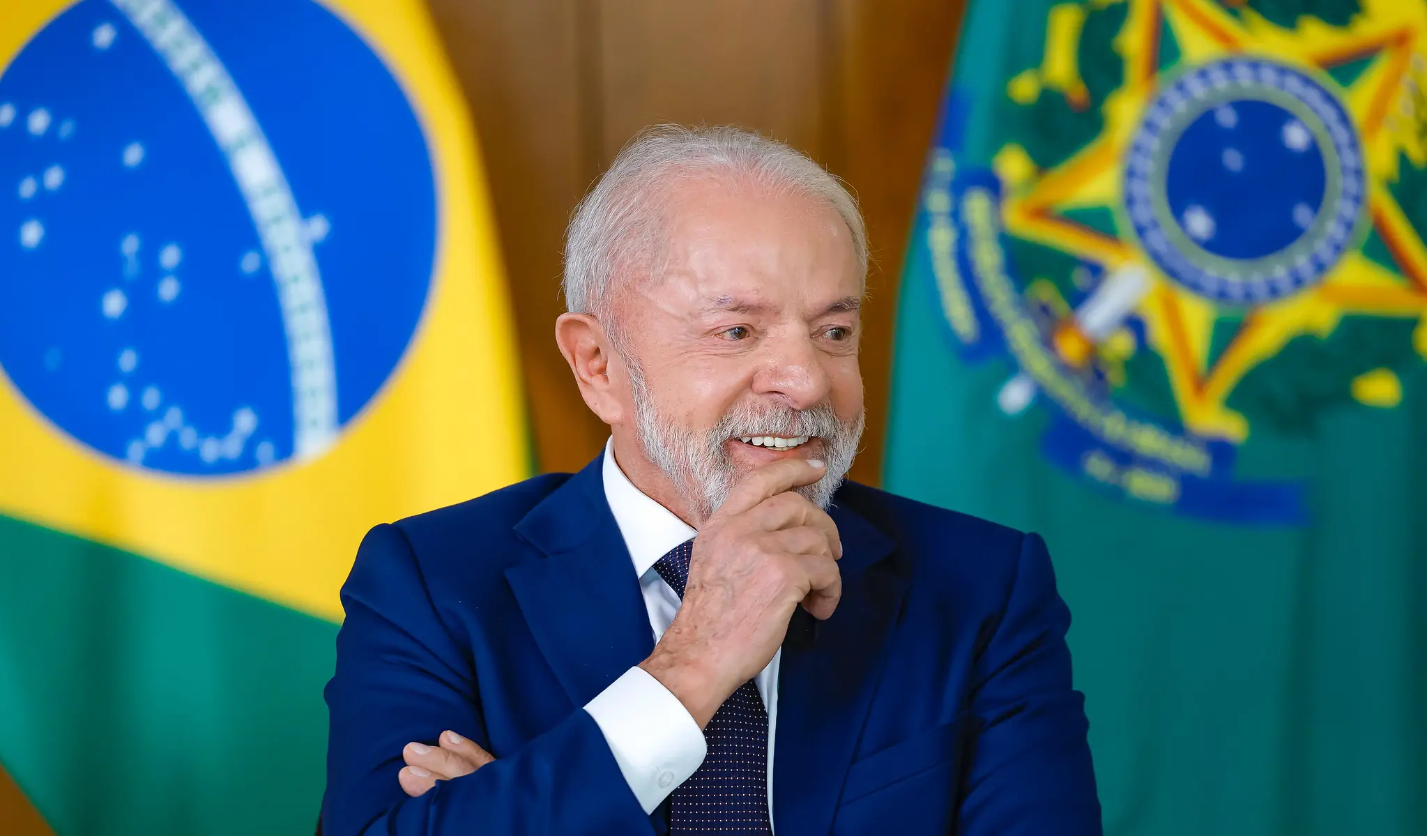 Lula lança jingle de funk para a Copa do Mundo; Flávio Bolsonaro aposta ...