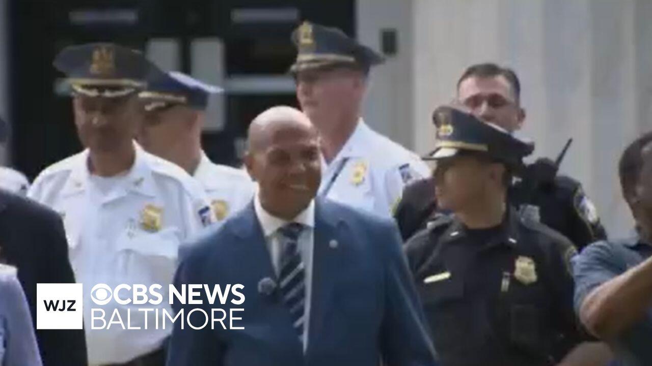 Baltimore County police, leaders hold crime walk in Towson