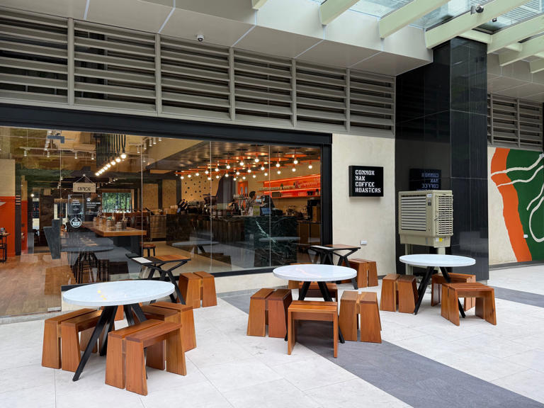 BGC eats: Singapore's Common Man Coffee Roasters opens 2nd PH branch