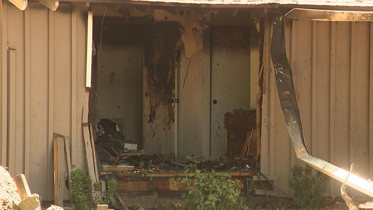House sitter killed after car crashes into Modesto home during pursuit