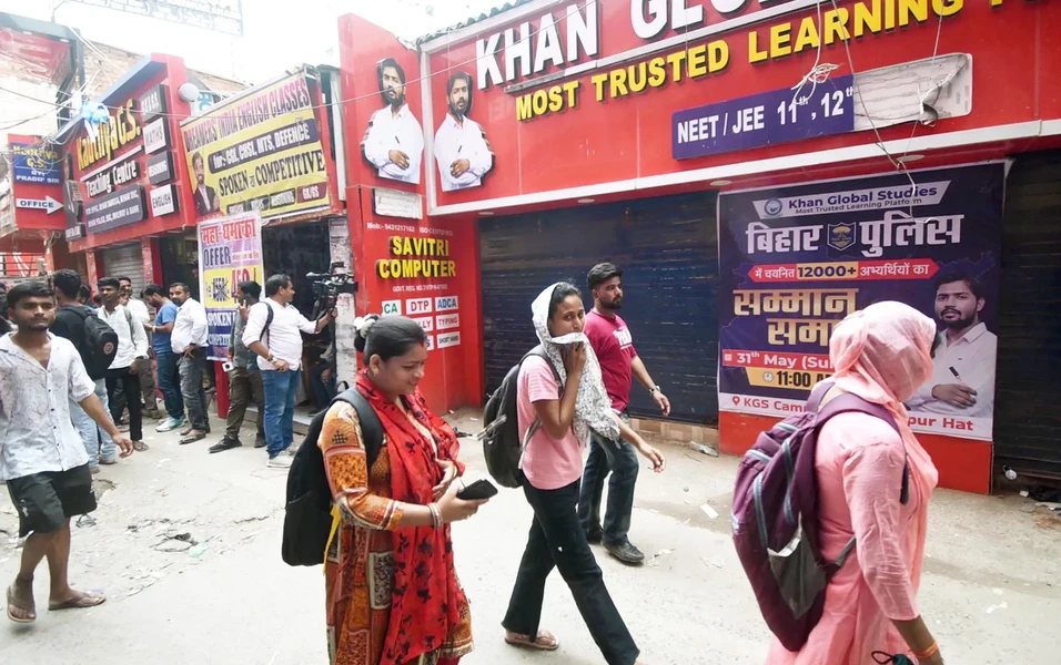 Bihar tightens coaching rules after Patna clash, court shields Khan Sir