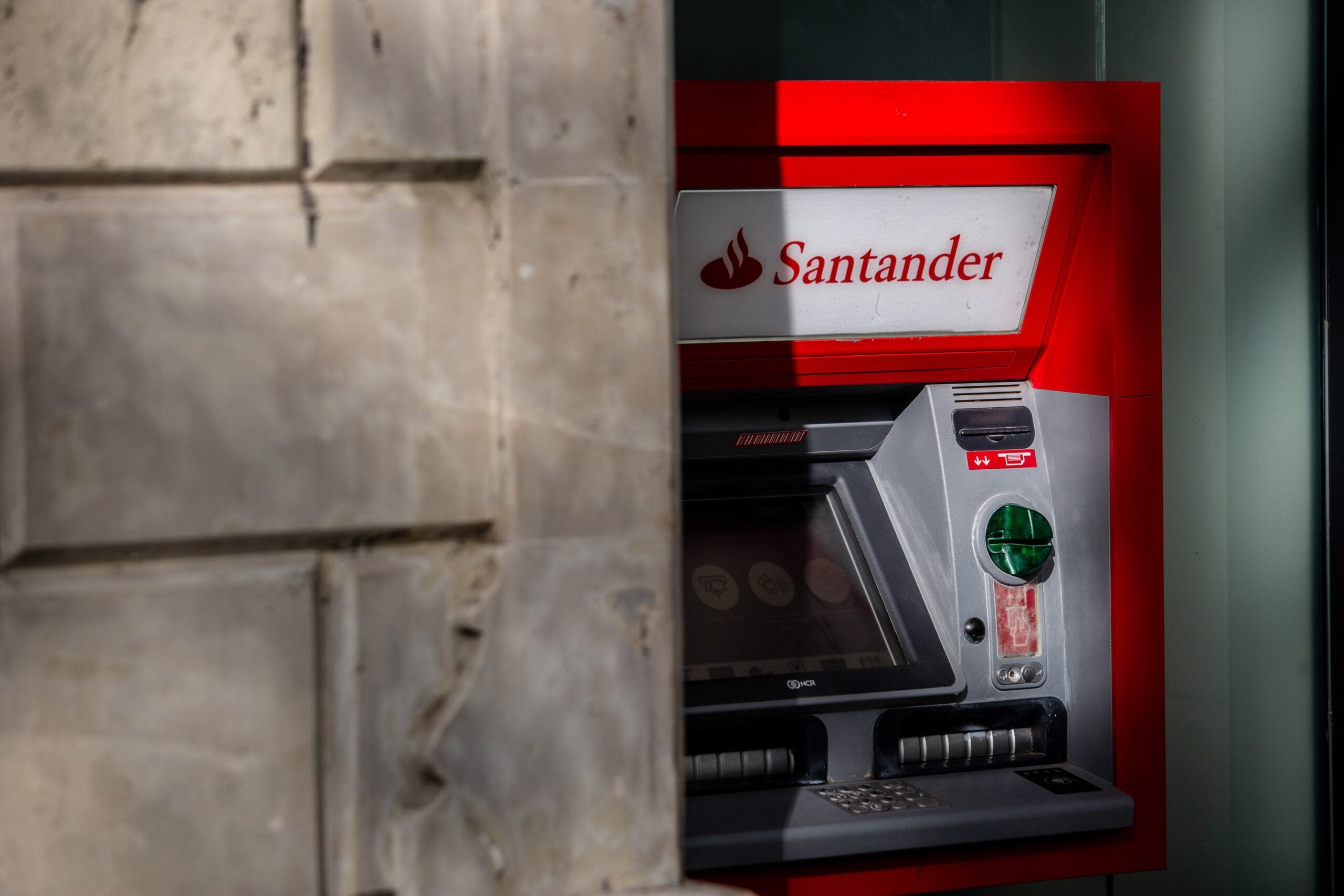 Card skimming device found in East Boston prompts warning from police