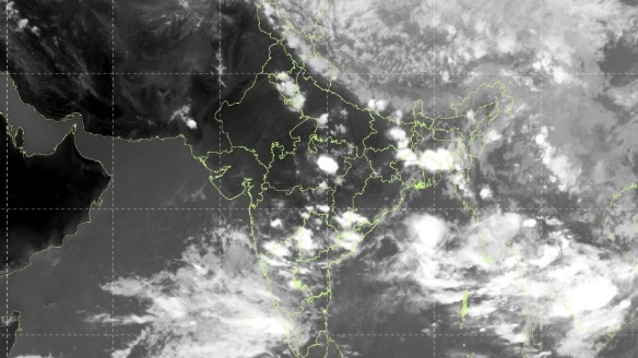 Monsoon on a brisk walk instead of a sprint: These areas on rain alert ...