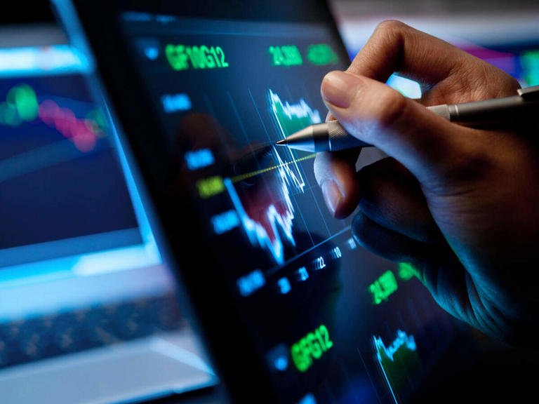 A $6 billion share sale wave in India signals deals perking up