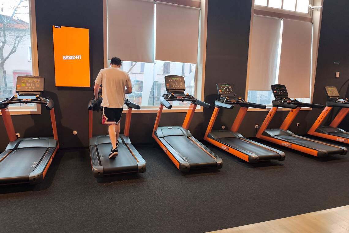 Exercise's proven stress-busting benefits include better sleep, fewer ...
