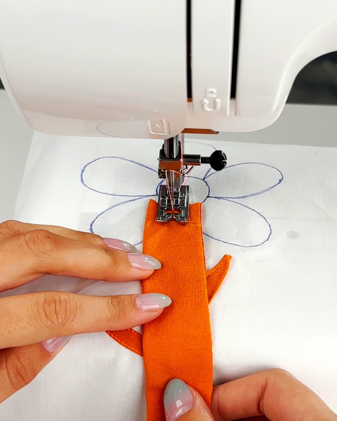 Sew your way to a beautiful fabric flower 🌼
