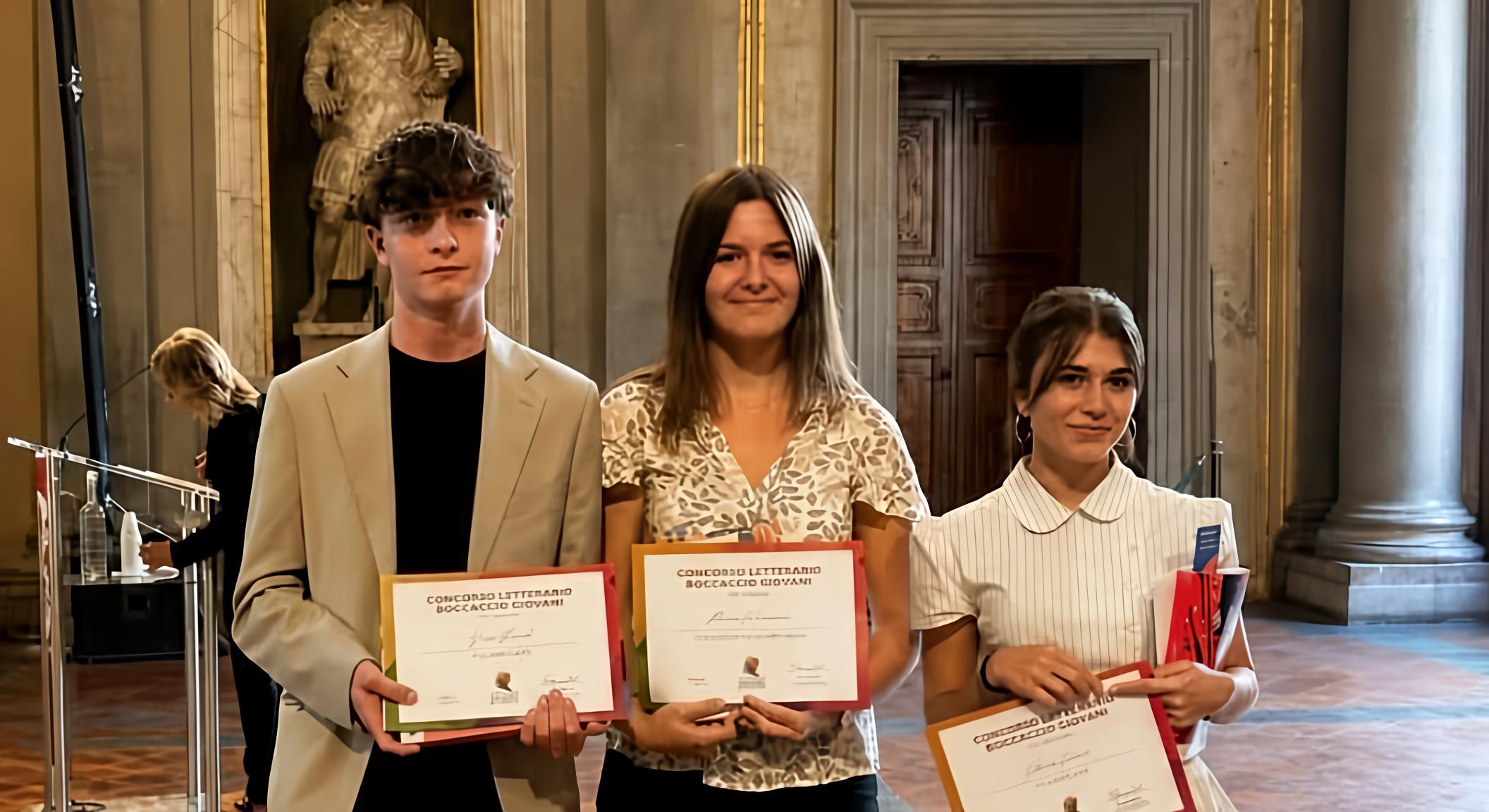 Premio a Giulio Biondi. Lo scrittore liceale moderno Boccaccio