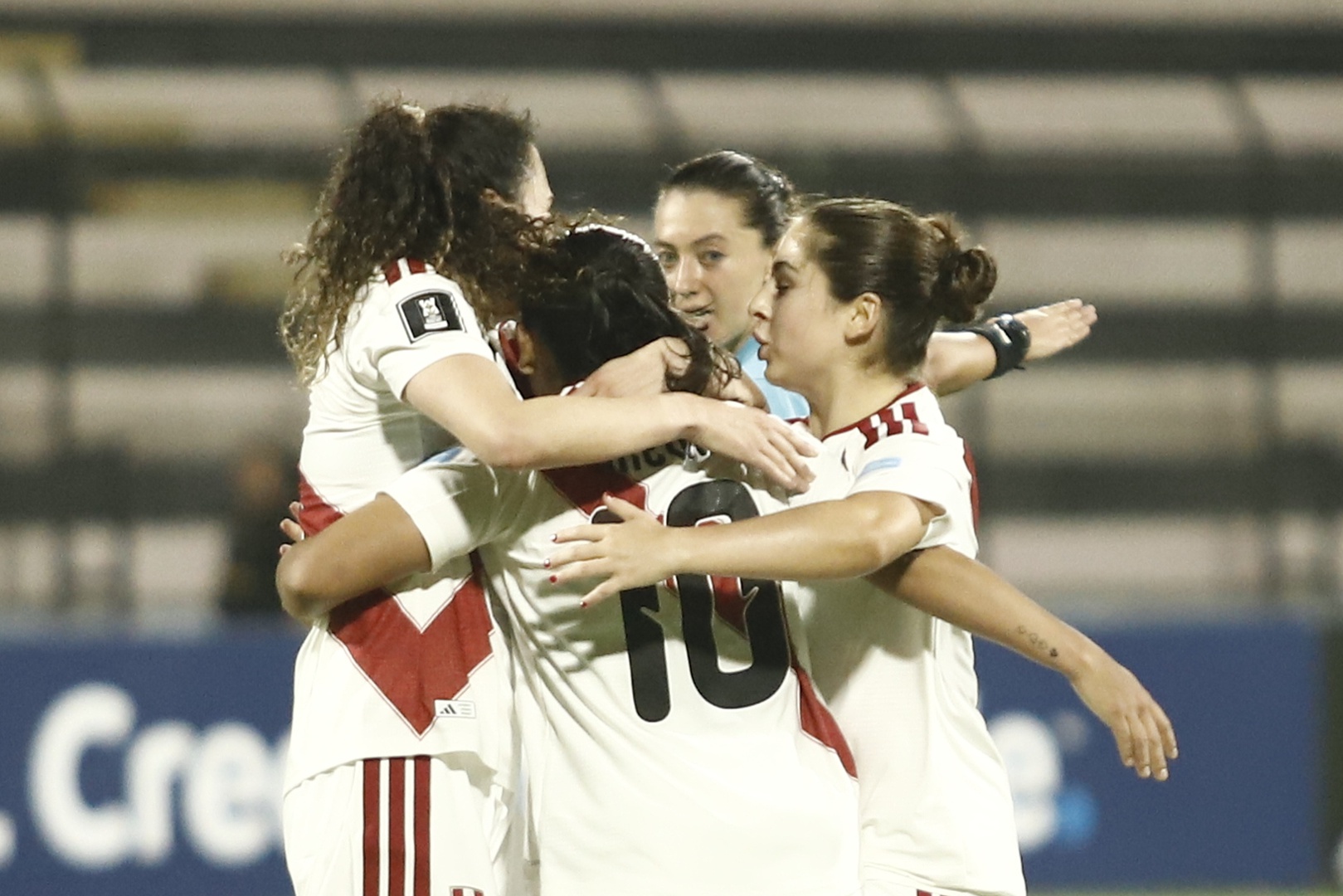 4-0. Perú se despide de la Liga de Naciones con una agridulce goleada ...