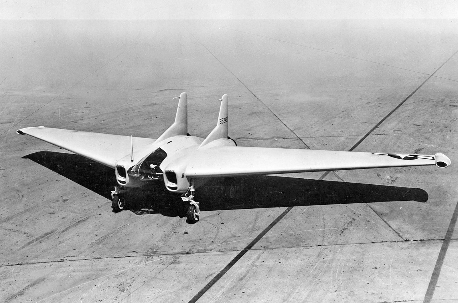 Aerei precipitati durante il loro primo volo