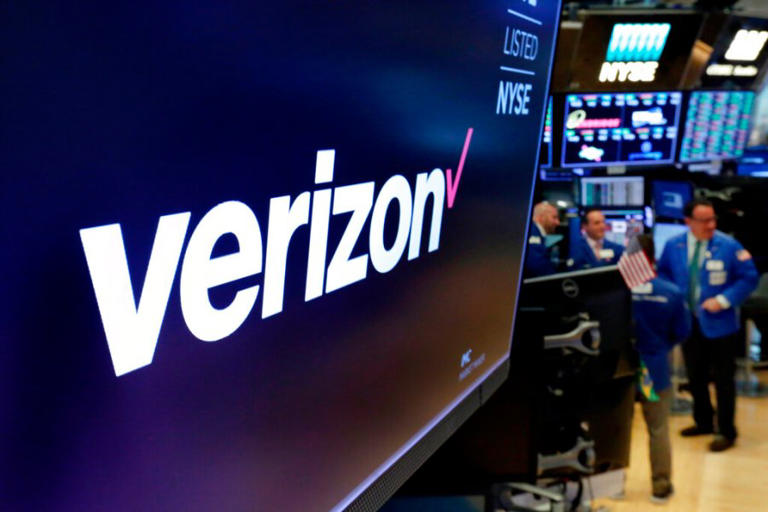 Verizon reports cut fiber responsible for cellular outage Tuesday