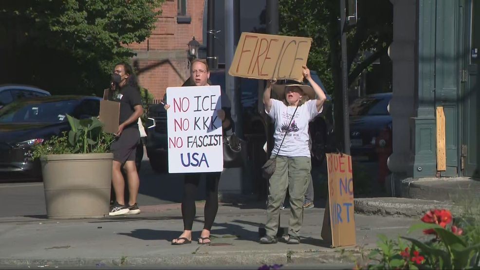 Protesters against ICE's presence rally in Albany