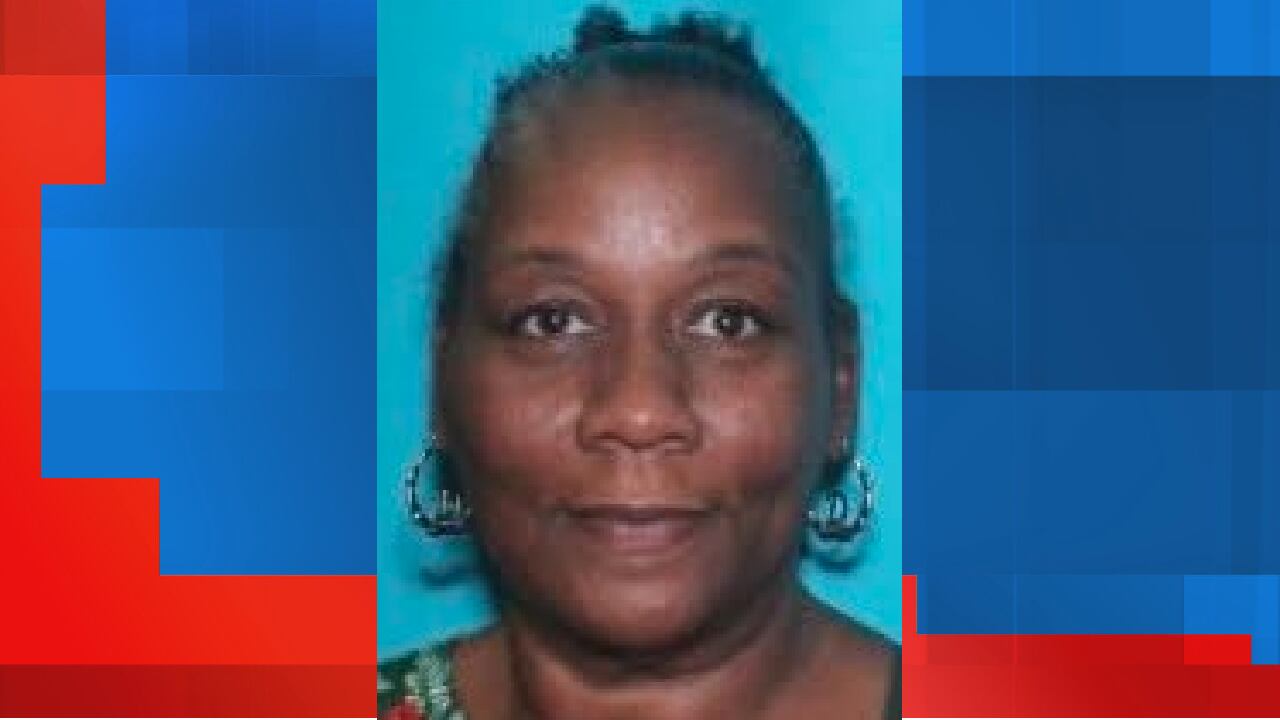 Elementary school teacher charged with shoving 5-year-old student