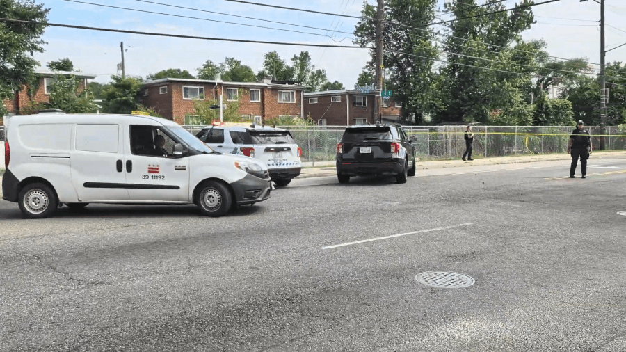 One dead after Southeast DC shooting, police searching for suspect