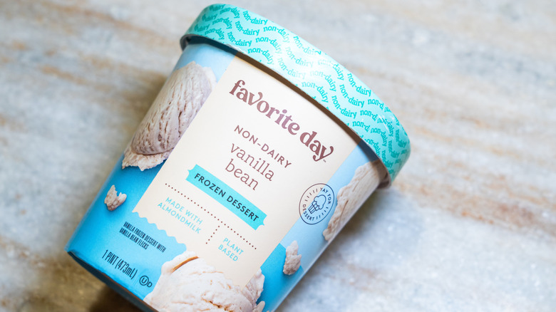 Make ice cream sandwiches so much better with these 21 tips
