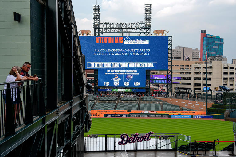 Detroit Tigers rain delay updates vs Twins: When will game restart?