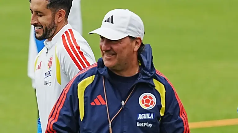 Néstor Lorenzo, DT de Colombia, sorprende anunciando nuevos 'convocados ...