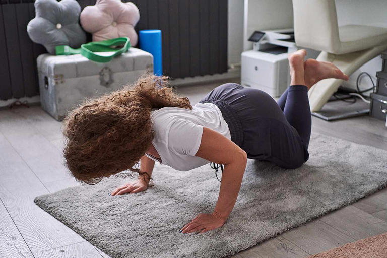 What are 'exercise snacks,' and how can you incorporate them into your ...