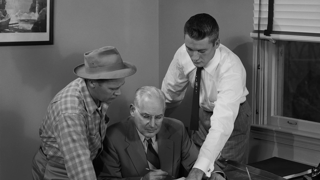 Job hunting while employed highlights deeper workplace issues