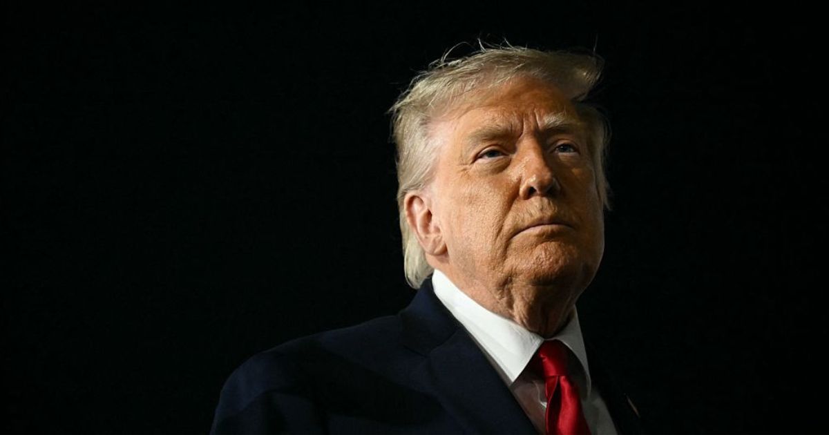 Alert: Trump launches strikes after Iran downed Apache, fulfilling his ...