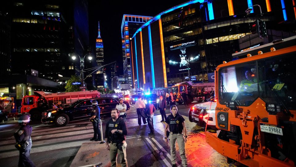 Madison Square Garden blasts NYC over new security measures for Knicks ...