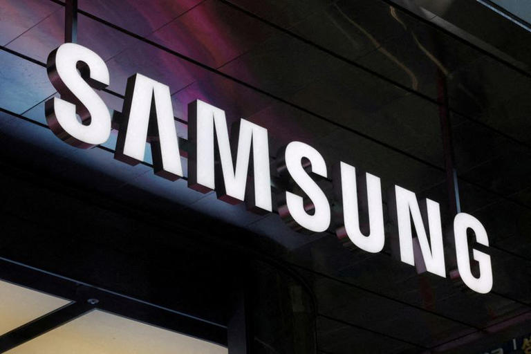 Samsung Elec invests $175 million to become top shareholder in US ...