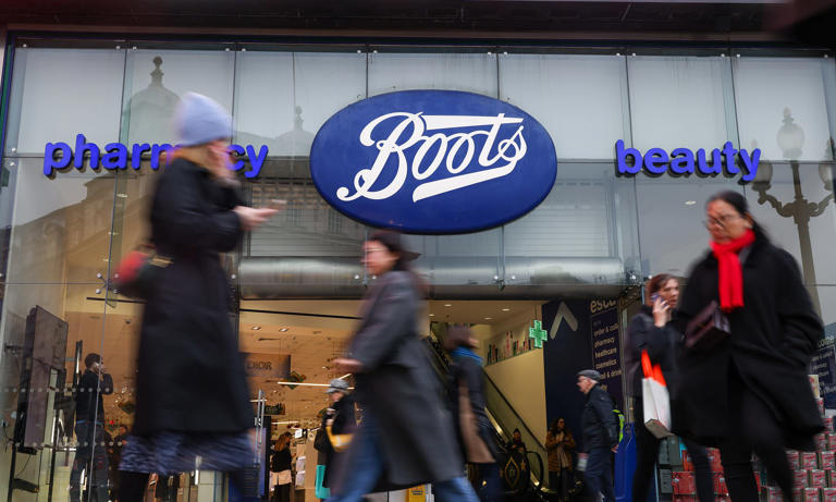 Boots set to snub stock market return as it eyes £7.5bn sale