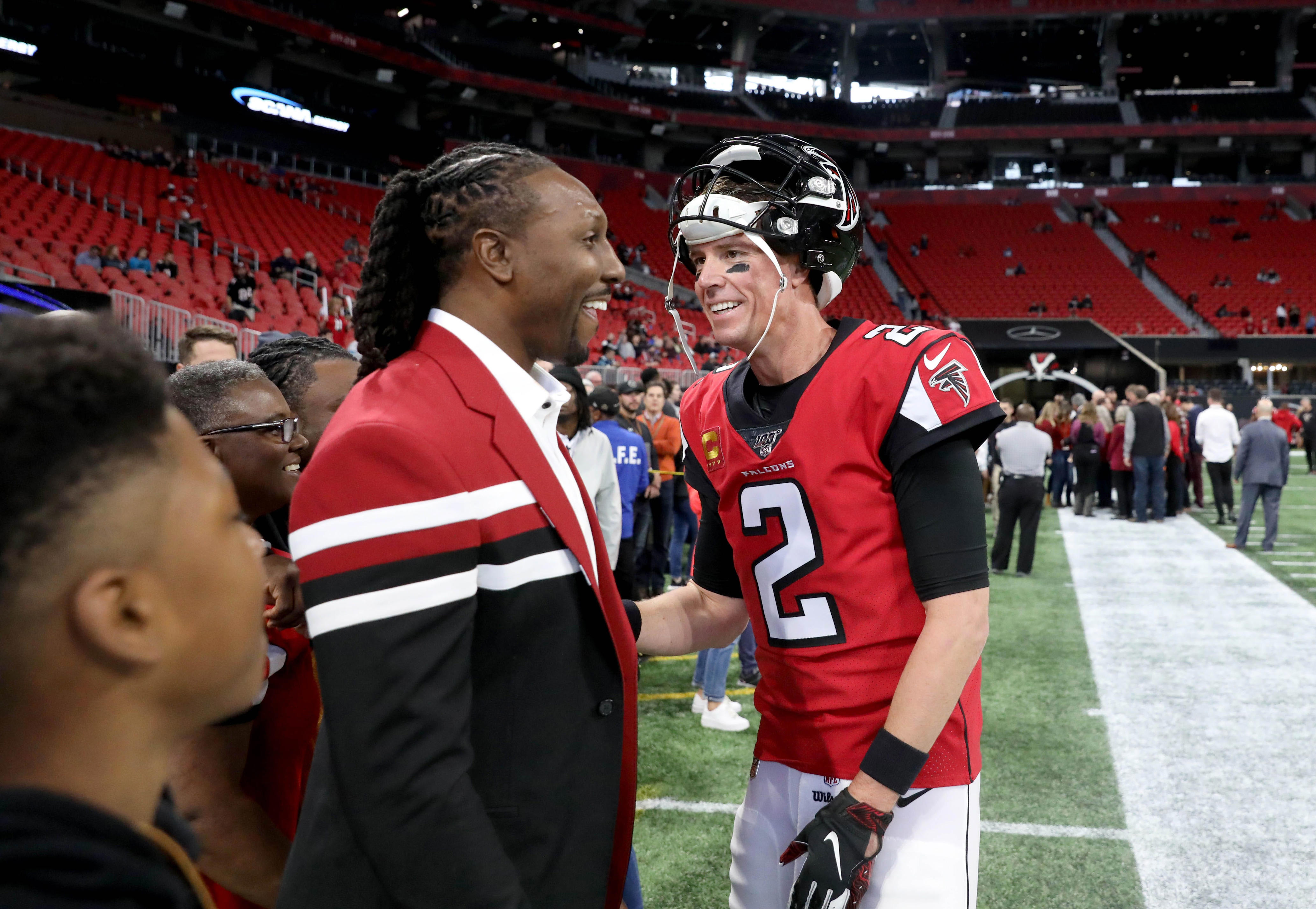 Falcons legend Roddy White makes his pick for Atlanta's starting QB