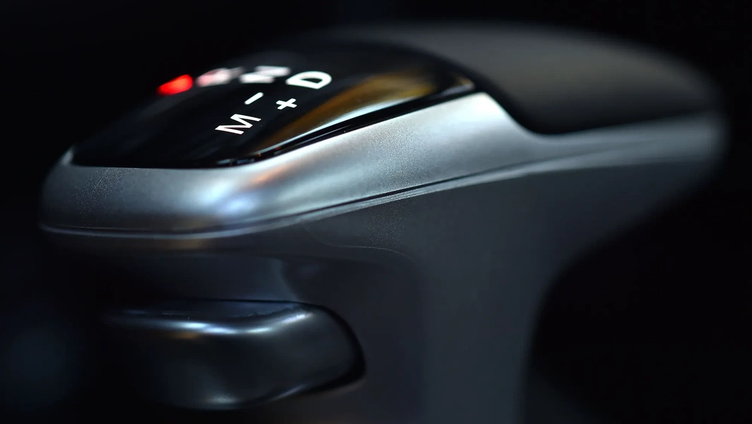Manual vs automatic: Choosing your perfect drive