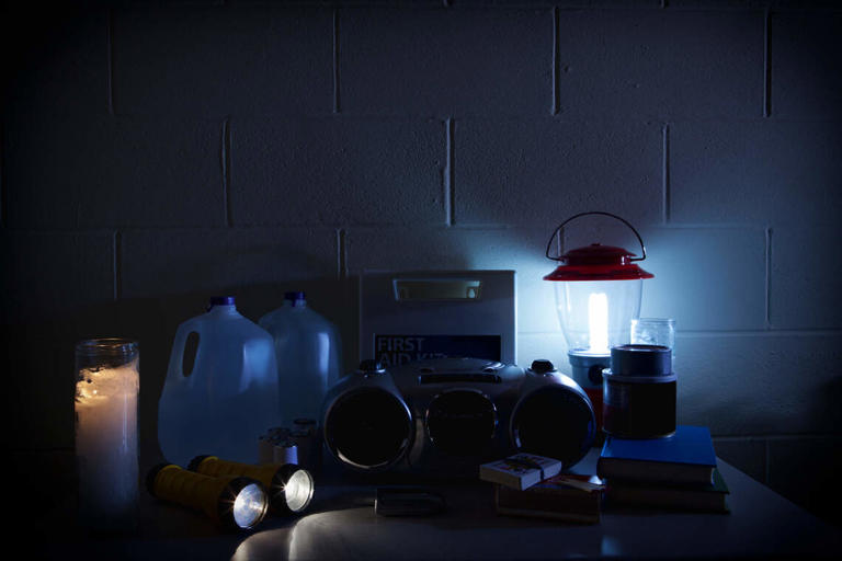 Will my power be shut off during California heat wave? How to prepare ...