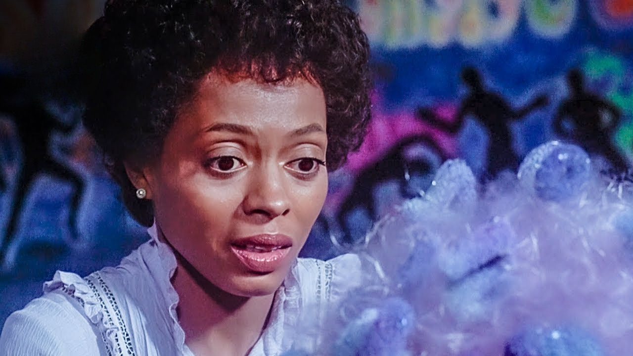 He's the wizard / March of the munchkins (full song) | The Wiz