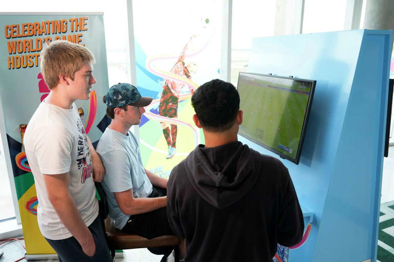 Houston expects over 1 million travelers a week during the World Cup ...