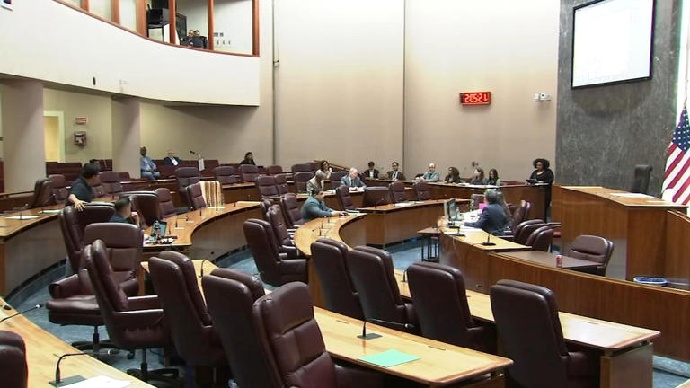 Chicago's search for ShotSpotter replacement stalls amid delays from ...