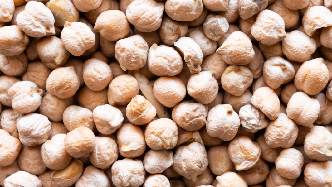 Crispy roasted chickpeas made easy