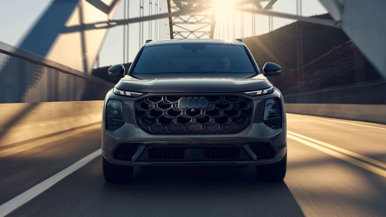 2027 Audi SQ7 revealed: 591-HP V8, 3.7-second 0-60, matrix LEDs