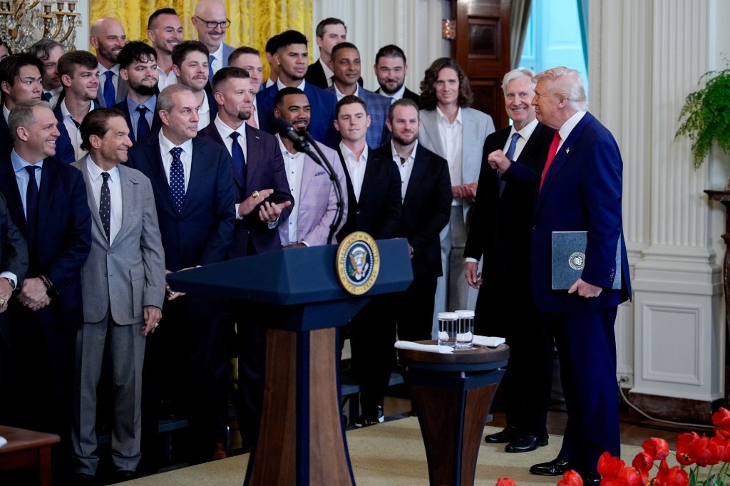 Dodgers raising eyebrows over silence on White House visit — after Dave ...