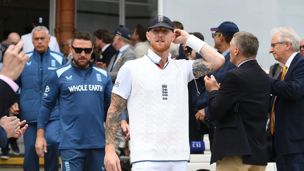 Stokes probe and Archer return pose England selection test