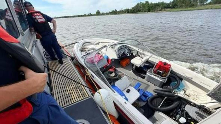Coast Guard boat crew rescues 7 passengers from sinking vessel in Georgia