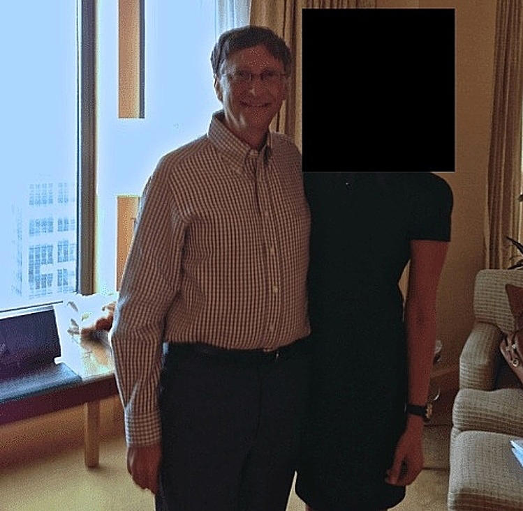 Bill Gates bị triệu tập điều trần về quan hệ với Epstein
