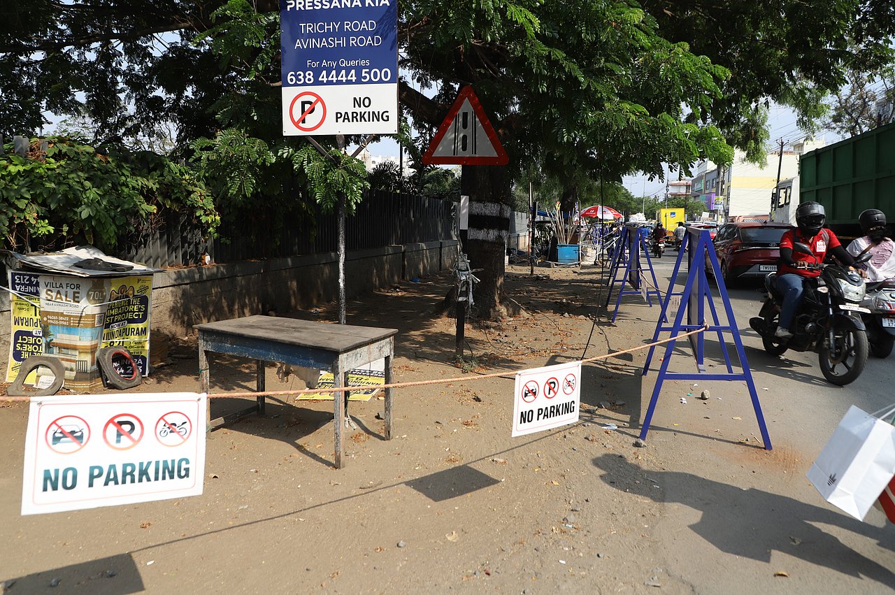 Motorists irked as cops install iron railings to curb illegal parking ...