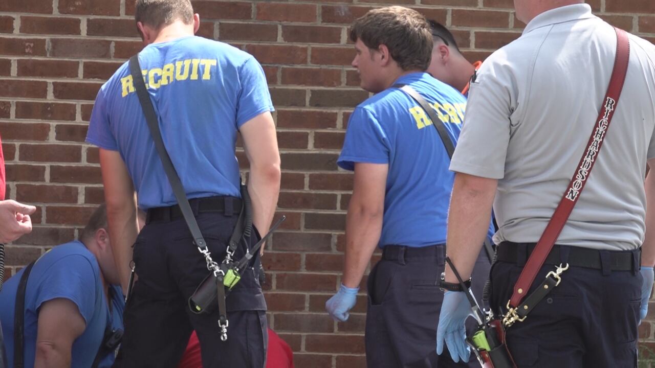'Shift Day': Augusta Co. Fire-Rescue, EMS recruits get real-world ...