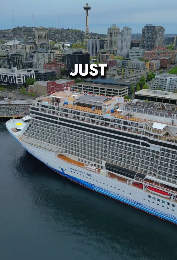 Boarding the MEGA Norwegian Bliss: First look at cruise ship life