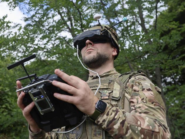 Drohnen-Hammer aus der Ukraine: Neue Wunderwaffe trifft fast immer ...