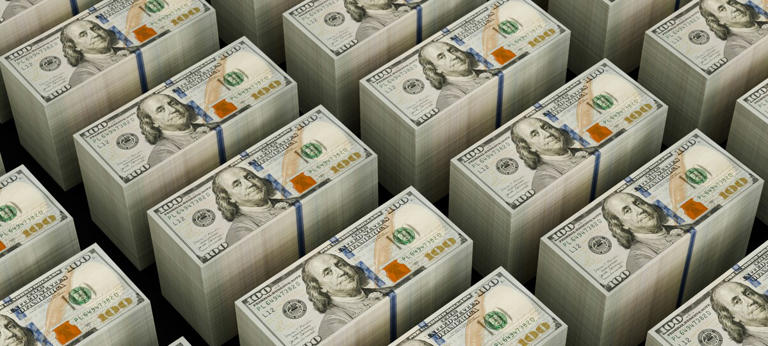 Thief-in-chief, in brief: Trump keeps his cash register ringing