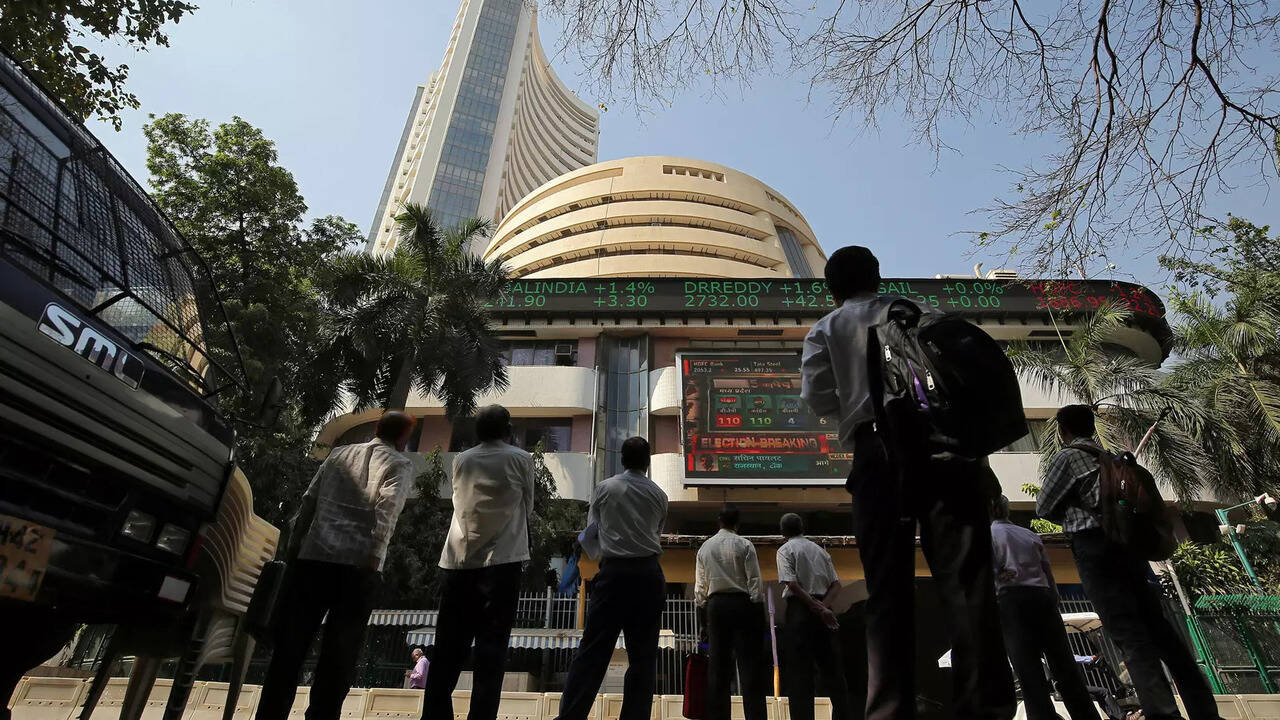 Stock markets open in green but fresh US strikes keep investors cautious