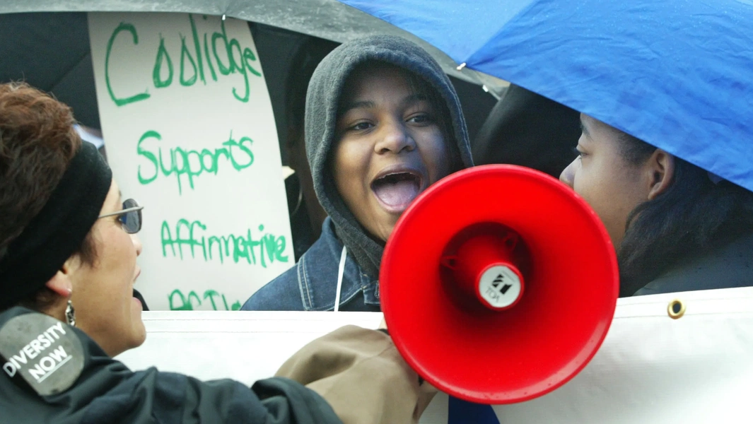 Iowa Supreme Court blocks race scholarship change, orders donor review