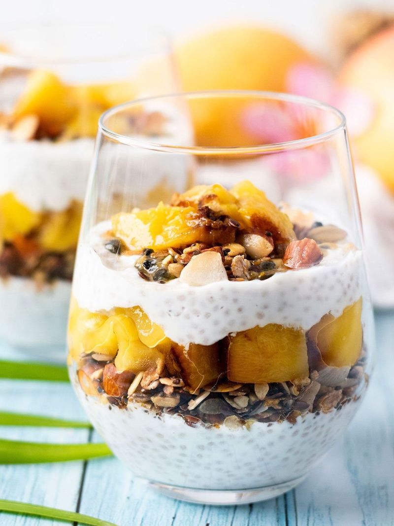 15 creamy yoghurt desserts that feel cool and summery